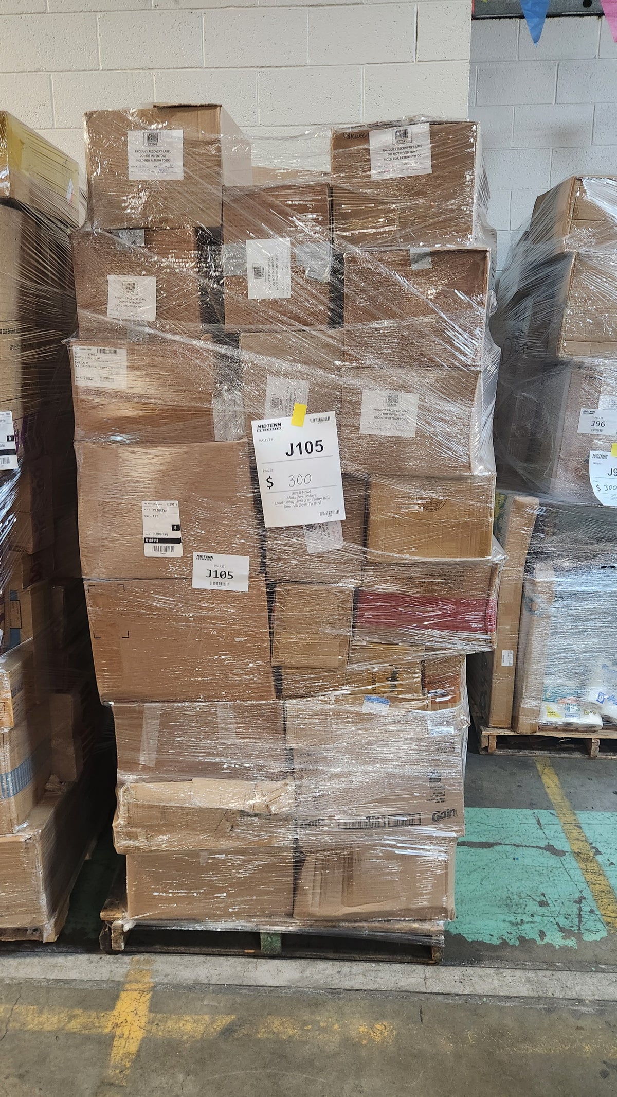 DG 8ft Mega Pallet- Mystery GM- J105 — MidTenn Wholesale